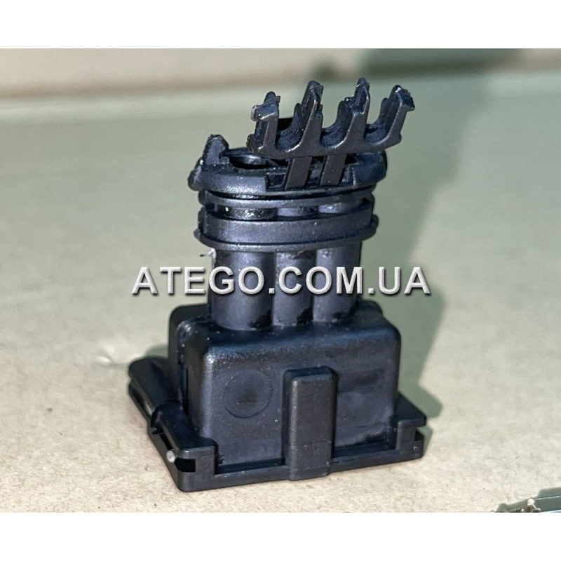 Вилка электрическая датчика конденсата Mercedes Atego 0025404381 ...